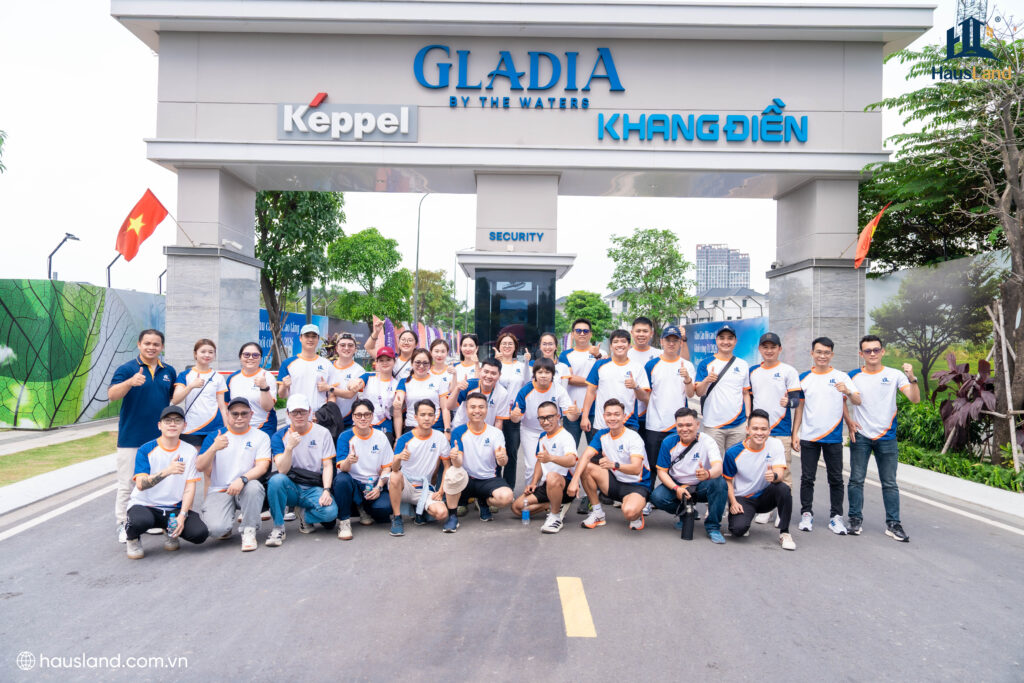 HausLand Team: Chuỗi hoạt động nội bộ tại công viên Mũi tàu khẳng định ...